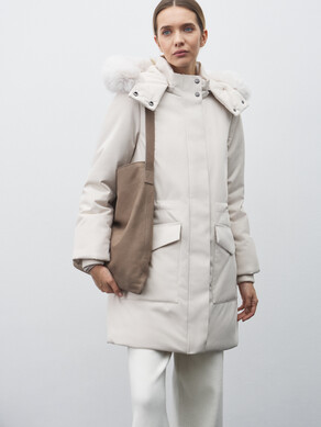 Верхняя одежда GEOX W SPHERICA E W5620E МОЛОЧНО-БЕЛЫЙ - купить в ...